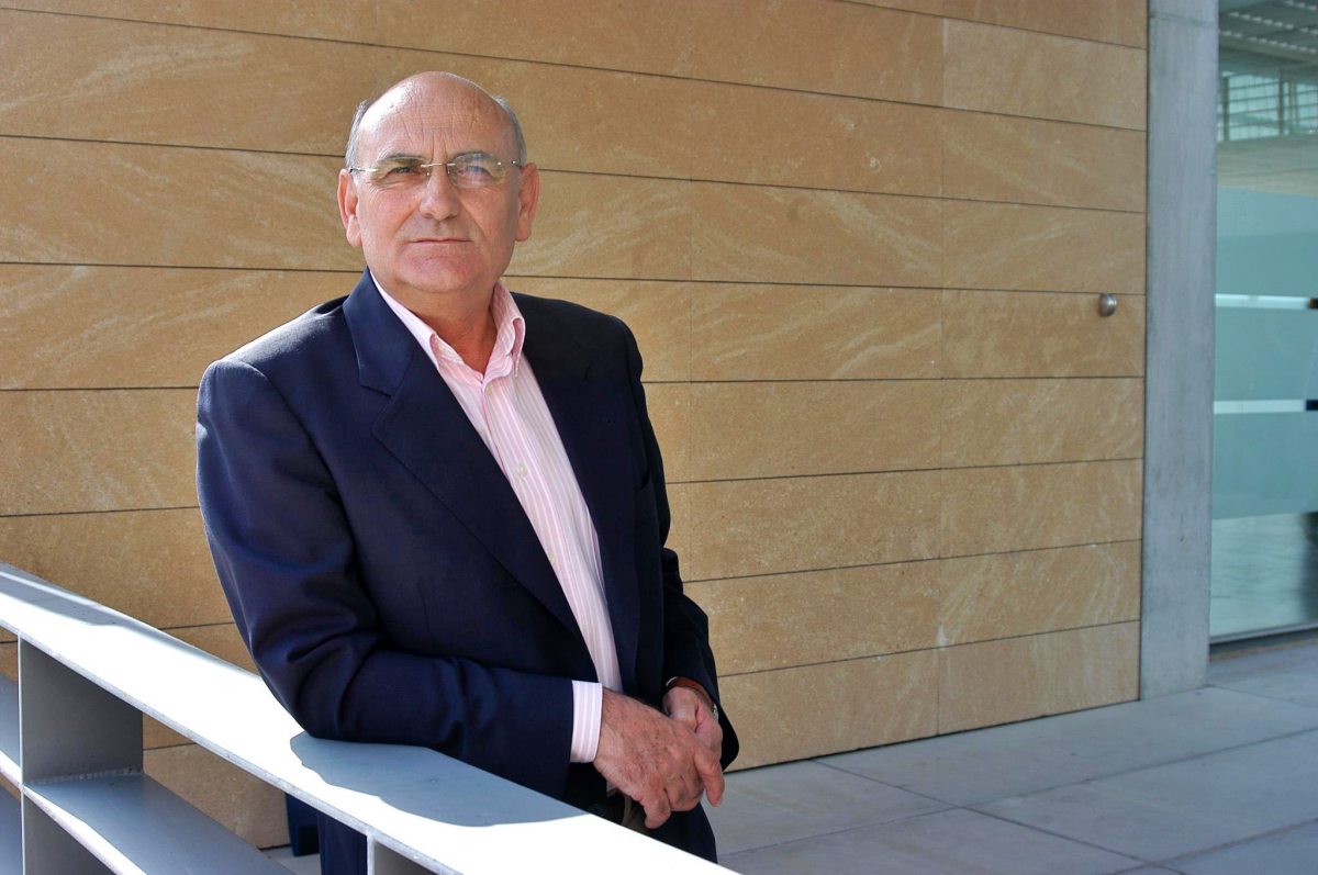 Tertulias en la Terraza: el escritor Felipe J. Hernández | Vivo en ...